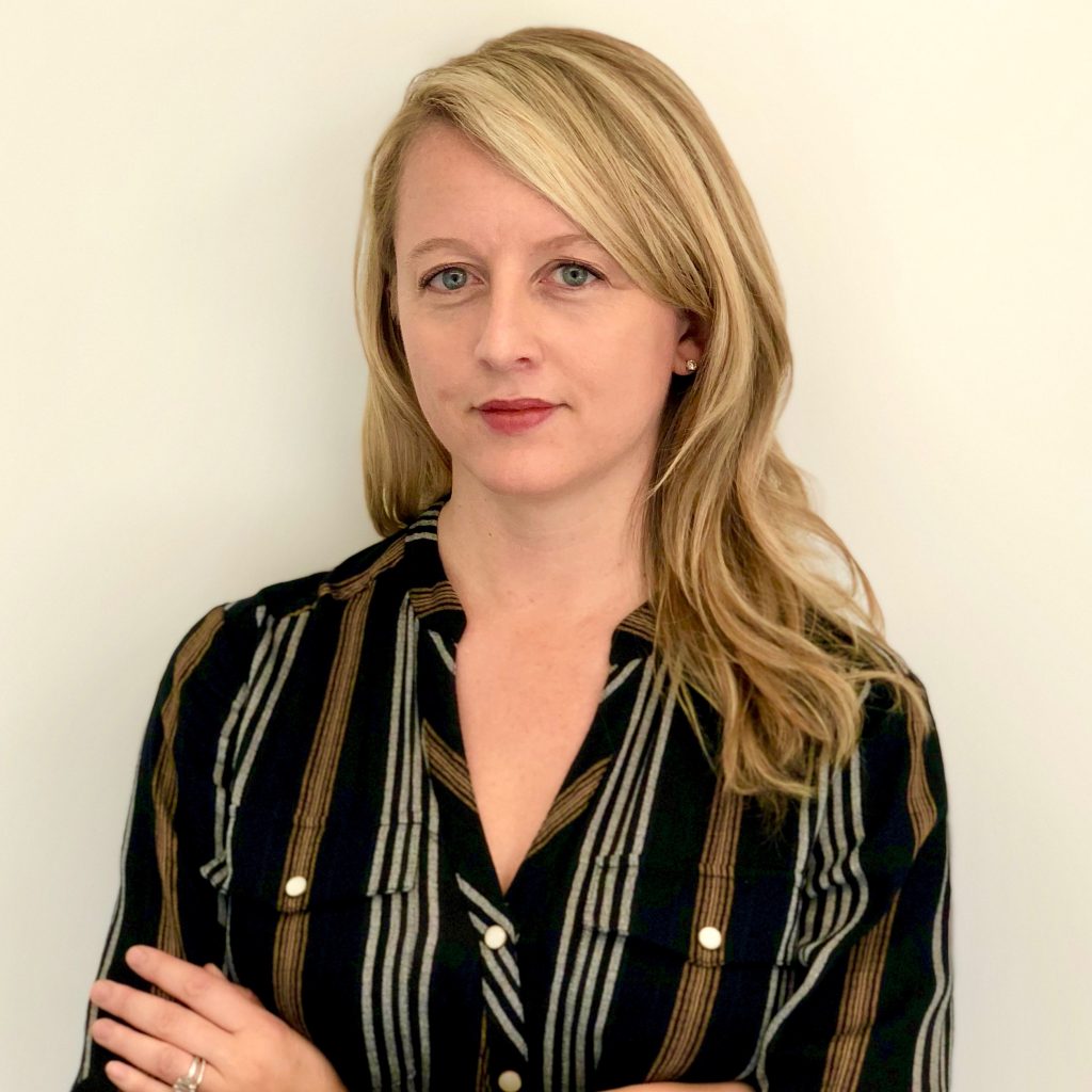 Janine Headshot - GeekEstate Blog